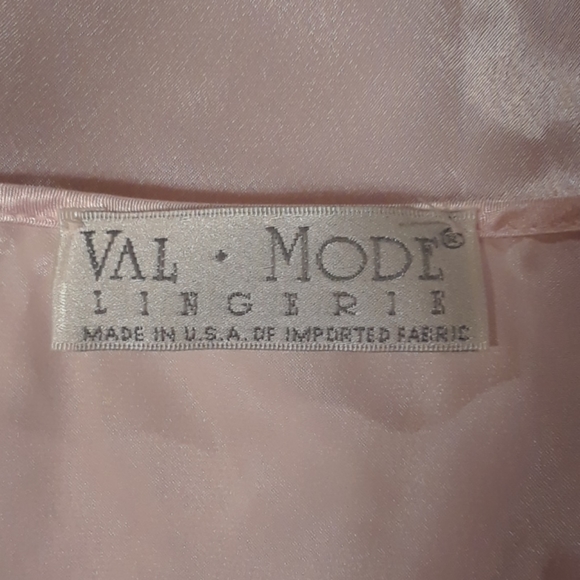 Val Mode | Intimates & Sleepwear | Nwt Vintage Val Mode Gown | Poshmark